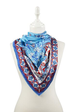 Red Saks Turkish Pattern Cintemani Carnation Pattern Silky Square Scarf